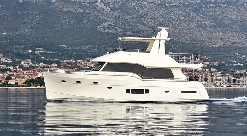Descubre el nuevo Outer Reef 620 Trident EVO - Milla Náutica
